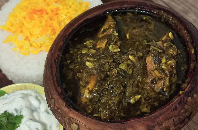 طرز تهیه قلیه ماهی فودکس ایران